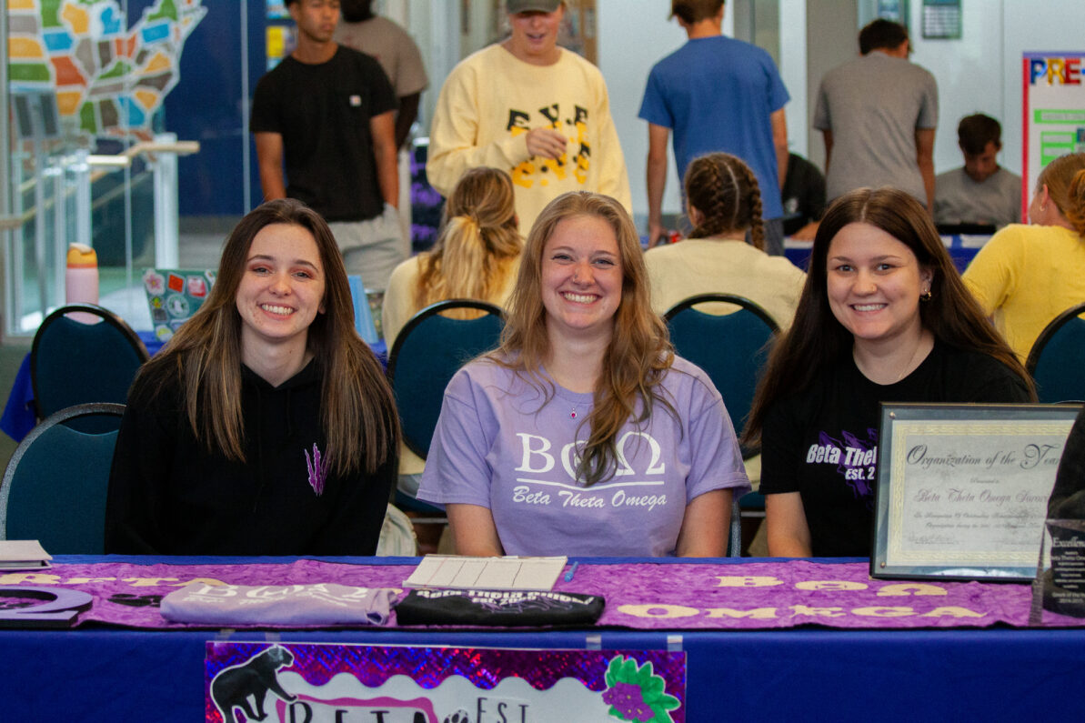 Clubs and Organizations - Upper Iowa University